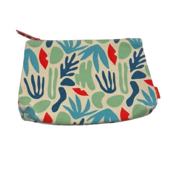 ipsy | Bags | Ipsy Glam Bag White Background With Blue And Red Abstract ...